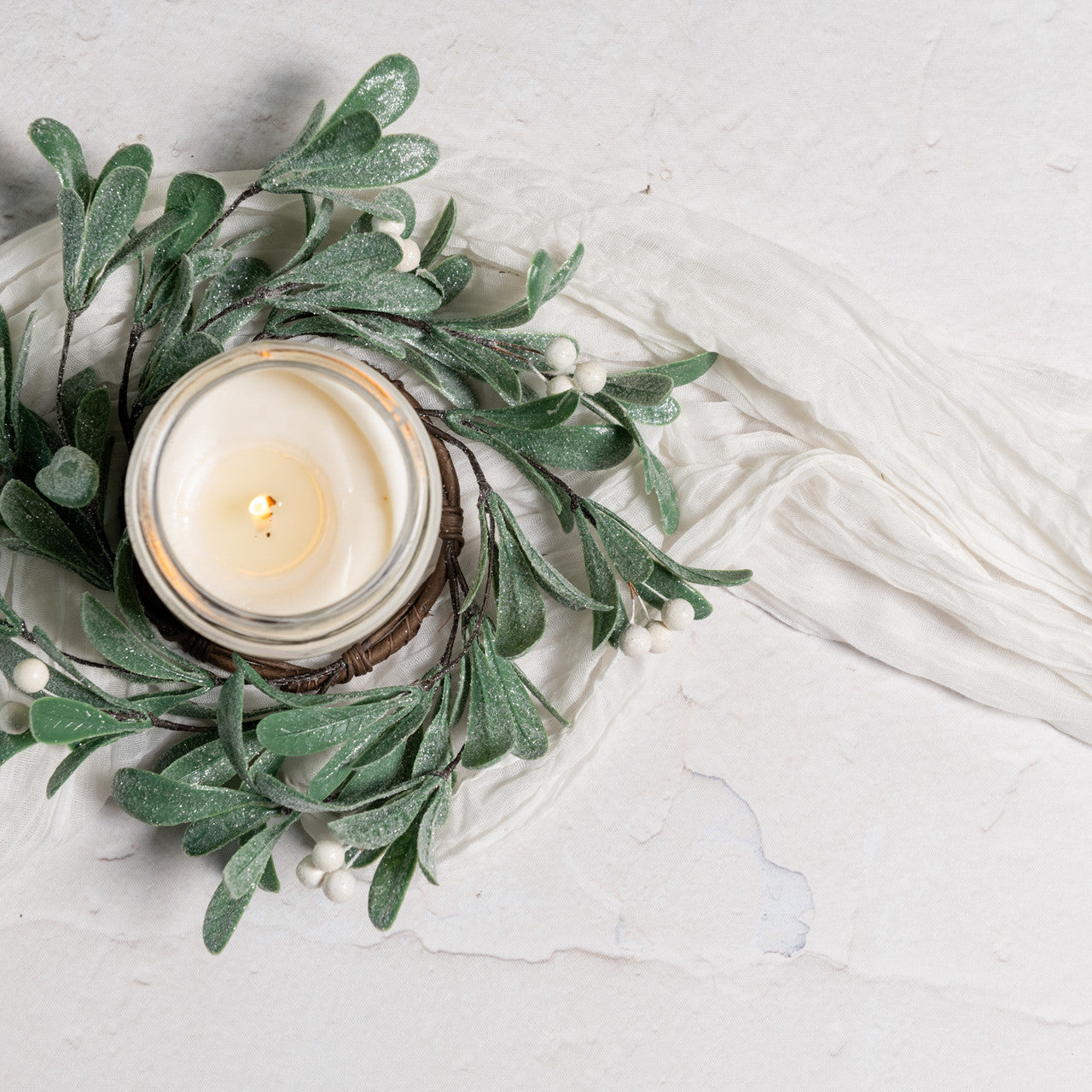Glittery Mistletoe Candle Ring - 4" – Simple Home Pennsylvania